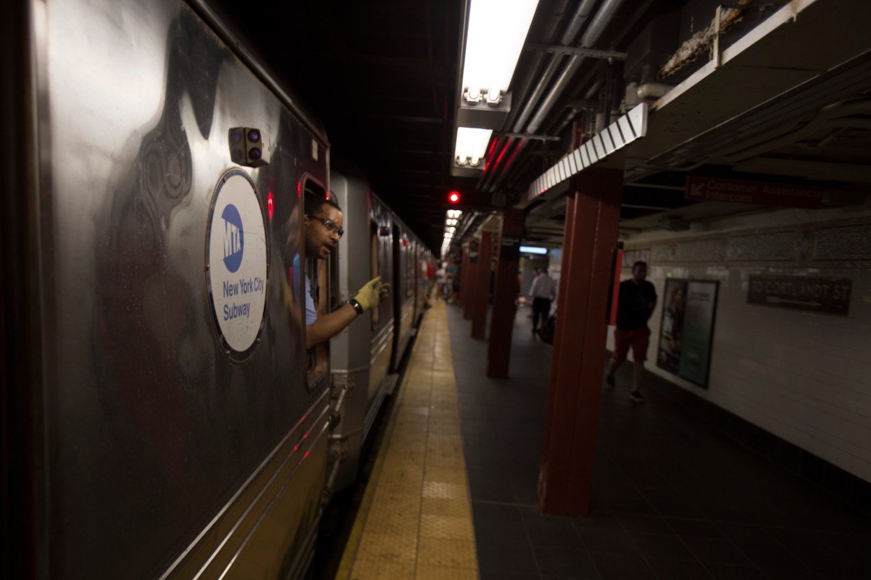New York’s broken subway system: 39 student reporters’ moment-by-moment ...